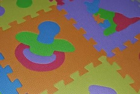 ORION Pěnové puzzle Hračky / 9 dílků / 28 x 28 cm / od 3 let