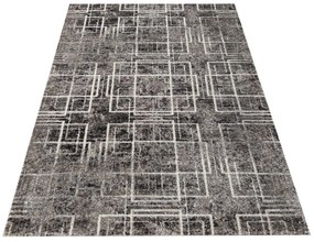 Kvalitní šedý koberec s motivem čtverců