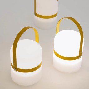 OnaDnes -20% Hořčicově žlutá plastová LED lampa Kave Home Ridley