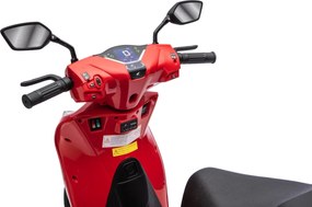 Ramiz Skútr Honda SH125i červený