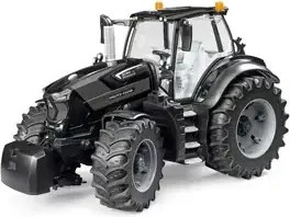 Bruder Traktor Deutz-Fahr 8280 TTV Warrior / 1:16 / od 3 let