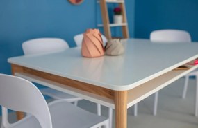 Bílý lakovaný jídelní stůl RAGABA ZEEN 140 x 90 cm