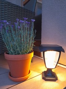 LED Solution Černá LED zahradní solární lampa 250mm 2W IP65 2893