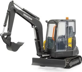 Bruder Rypadlo Volvo ECR40 / od 3 let