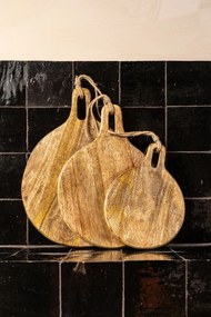 Kulaté kuchyňské prkénko z mangového dřeva Monia - 22*2*30 cm