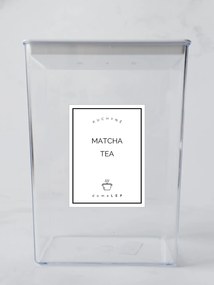 MATCHA TEA – bílá samolepka na dózu, základní písmo, 6 × 8 cm | DomaLEP
