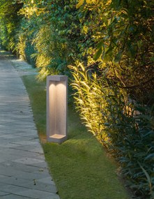 Venkovní zahradní lampa Grante B