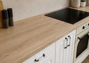 Vystavená kuchyňská linka RUSTIC 260 cm – včetně spotřebičů TEKA