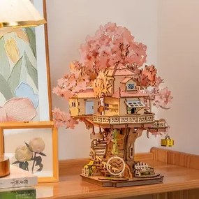 RoboTime Domeček na stromě Sakura / 3D dřevěná skládačka / 535 dílků /