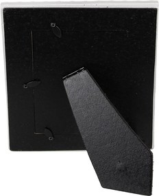 Bílý antik fotorámeček s plastickým dekorem - 17*1*22 cm / 10*15 cm