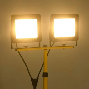 LED reflektor se stojanem 2 x 100 W teplé bílé světlo 149657