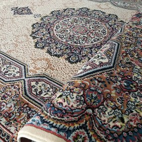 Nádherný vintage koberec světle hnědé barvy Šířka: 150 cm | Délka: 230 cm