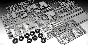 REVELL Model nákladního auta MAN 10T Milgl 8x8 / Plastikový model / Mě