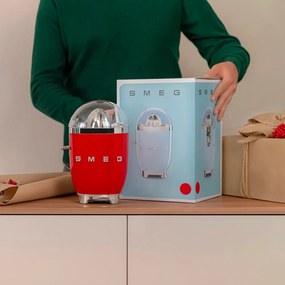 Červený odšťavňovač 50's Retro Style – SMEG
