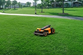 Segway Navimow Terranox CM240M1E AWD - Profesionální robotická sekačka