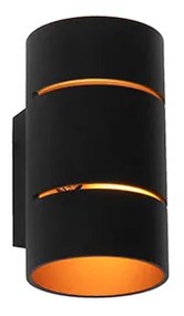 Moderní nástěnné svítidlo černé barvy se zlatým vnitřkem - Ria