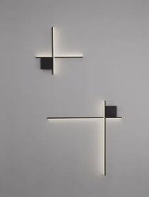 Designové nástěnné svítidlo Cross 50 černá