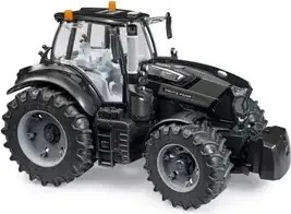 Bruder Traktor Deutz-Fahr 8280 TTV Warrior / 1:16 / od 3 let