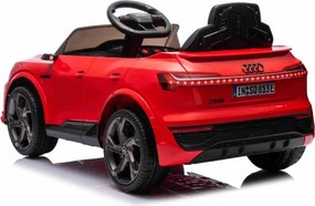 Elektrické autíčko Audi SQ8 červené