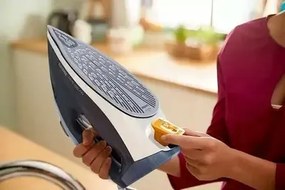 Philips DST7030/20 modrá / Napařovací žehlička / 2800W / SteamGlide Pl
