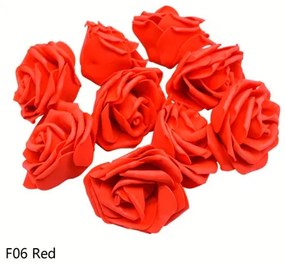 30 ks pěnových velkých (8 cm)  květů růží Barva: Červená