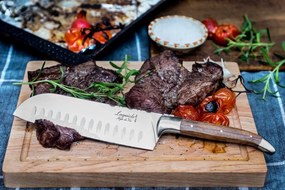 Laguiole Luxury nůž Santoku, rukojeť z olivového dřeva + prkénko