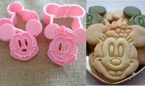 Vykrajovátka na sušenky Mickey a Minnie