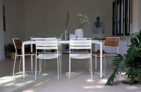 Bílá kovová stohovatelná zahradní židle Fermob Surprising