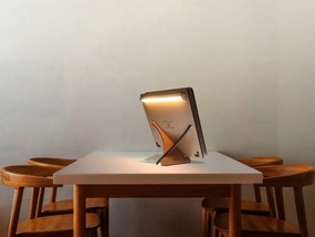 Li-Go "Koně" lampa 31x31 cm provedení povrchu: ořech