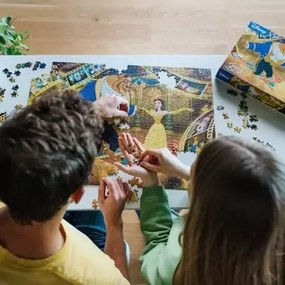 Trefl - Puzzle - Premium Plus Iconic Moments: Kráska a zvíře / 1000 dí