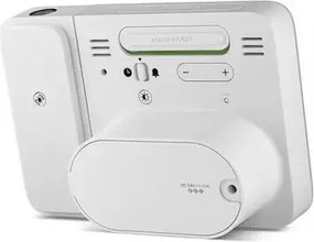 Braun BC15 bílá / Digitální budík / LCD / DCF (Rádiem řízené) / 1x AA
