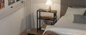 Odkládací stolek s nabíjecí stanicí a USB Houseland Qler černý