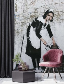 Gario Fototapeta Maid Banksy - street art mural Materiál: Vliesová, Rozměry: 100 x 140 cm