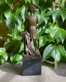 Bronzová socha Napoleon