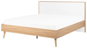 Dřevěná postel 140 x 200 cm světle hnědá SERRIS Beliani