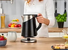 Lafe Elegant Black / Rychlovarná konvice / objem 1,8 l / výkon 1800 W