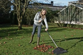 Fiskars Ergonomic Hrábě na listí XL s násadou 181cm (135570) 1000660