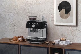 Pákový espresso kávovar 50's Style černý