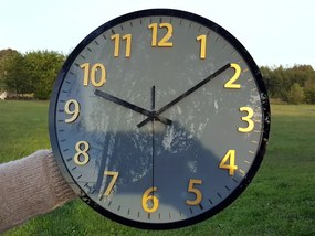 M.Clock Nástěnné akrylové hodiny 30x30cm šedé