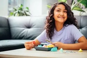 ThinkFun Rush Hour / Délka hry: 10-120 minut / Počet hráčů: 1 / od 8 l