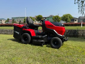 Hahn & Sohn Cedrus Zahradní traktor výkonný dvouválcový s košem C-TRAC-93HC HP17719