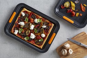 Pečící forma Le Creuset obdélníková s nepřilnavým povrchem 28 cm