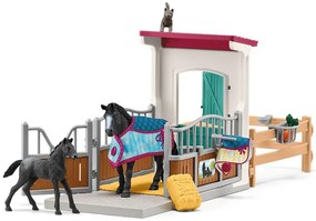Set figurek a příslušenství schleich box pro koně s klisnou a hříbětem 42611