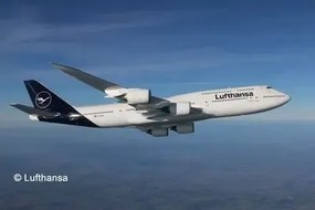 Revell Boeing 747-8 Lufthansa / Plastikový model / 1:144 / 192 dílů /