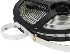 BERGE LED pásek - SMD 5050 - RGB - 5m - 30LED/m - 7,2W/h - IP65 - s konektorem