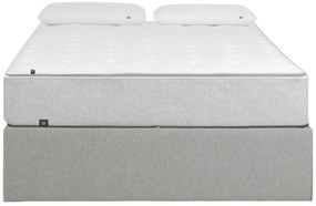 OnaDnes -20% Světle šedá látková postel Kave Home Matters 150 x 190 cm