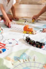 PLAY&GO Hrací podložka a vak na hračky Trainmap Bears
