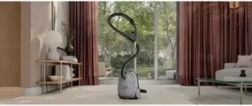 Electrolux EB61A5UG světle šedá / Sáčkový vysavač / 750 W / 3.5 L / 73