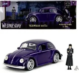 Jada Wednesday auto 1972 VW Beetle a figurka Wednesday / 1:24 / od 8 l
