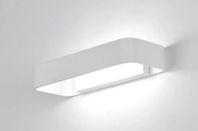 Nástěnné designové bílé LED svítidlo Vicarri
